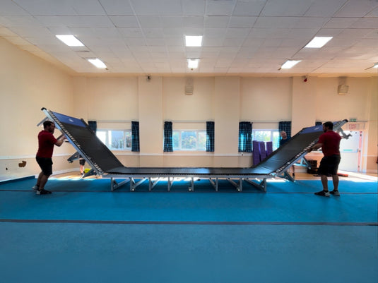 Tracks 2000 (International) Ltd