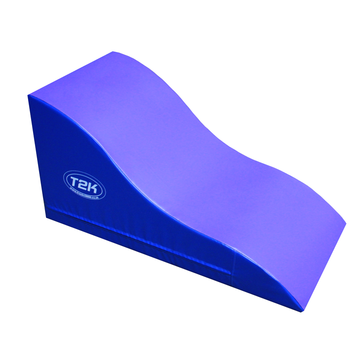 Soft Play – Tracks 2000 (International) Ltd