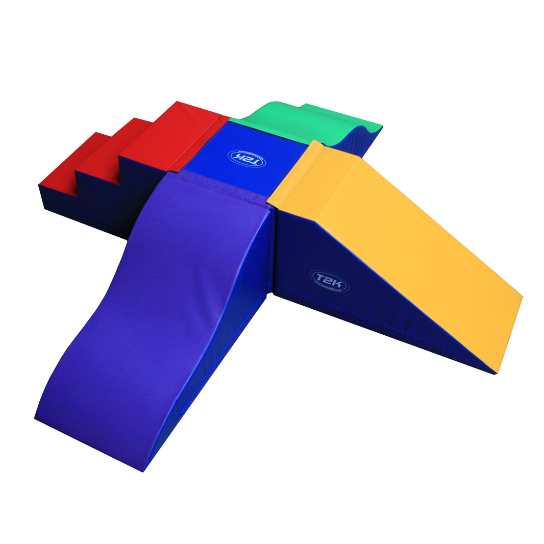 Soft Play – Tracks 2000 (International) Ltd